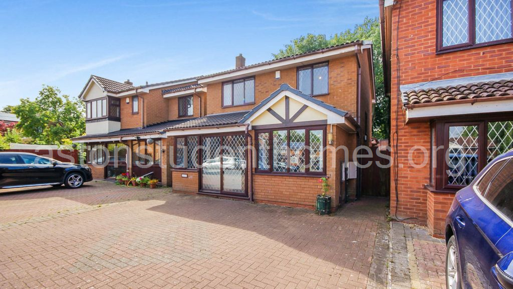 Student accommodation in Birmingham - Official Aston SU